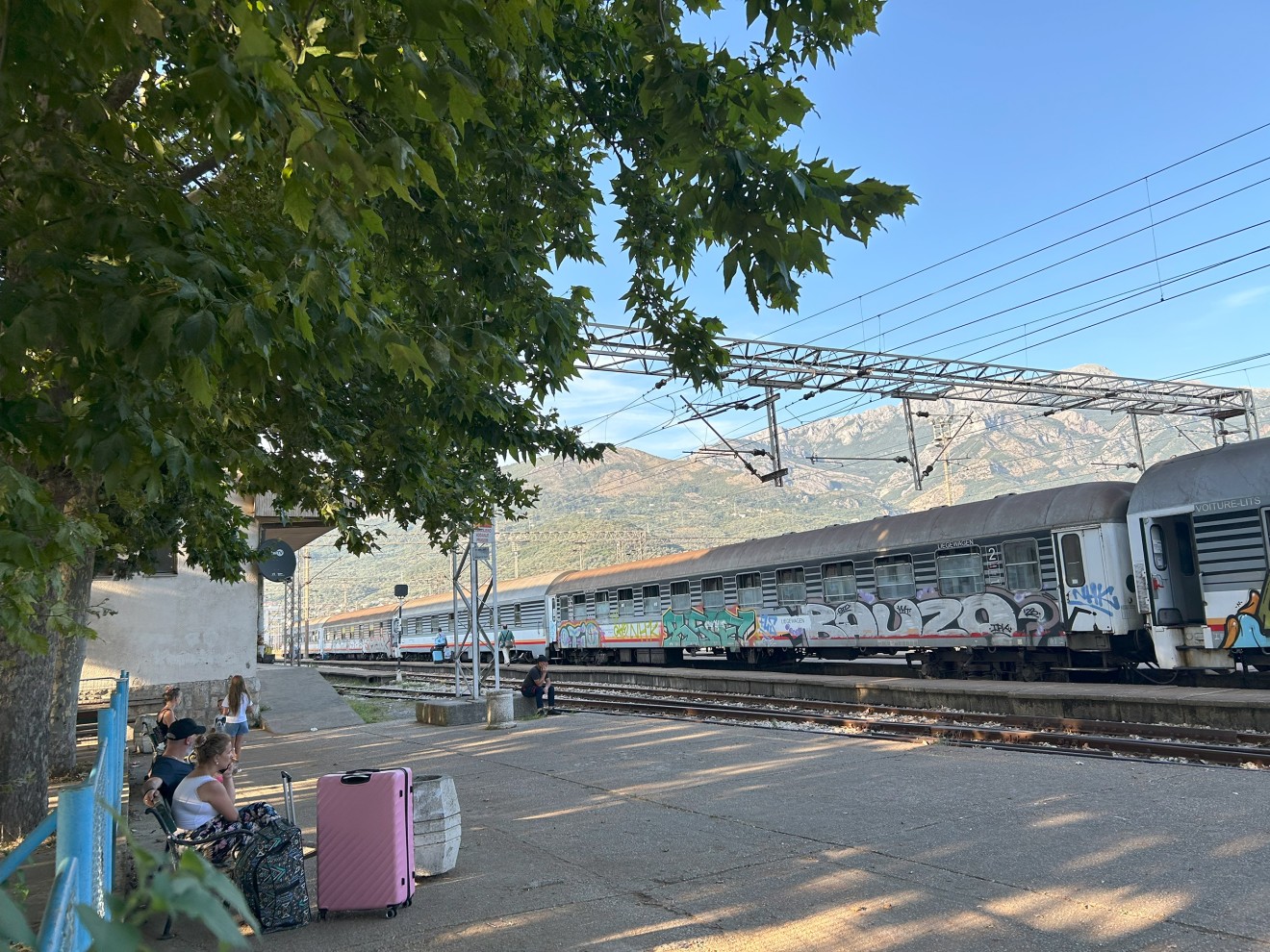 Pruga Beograd-Bar: Paklenim vlakom prema jugu