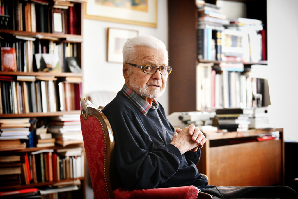 Ljubomir Simović: Vučić vlada kao da se školovao u Pjongjangu - Radar