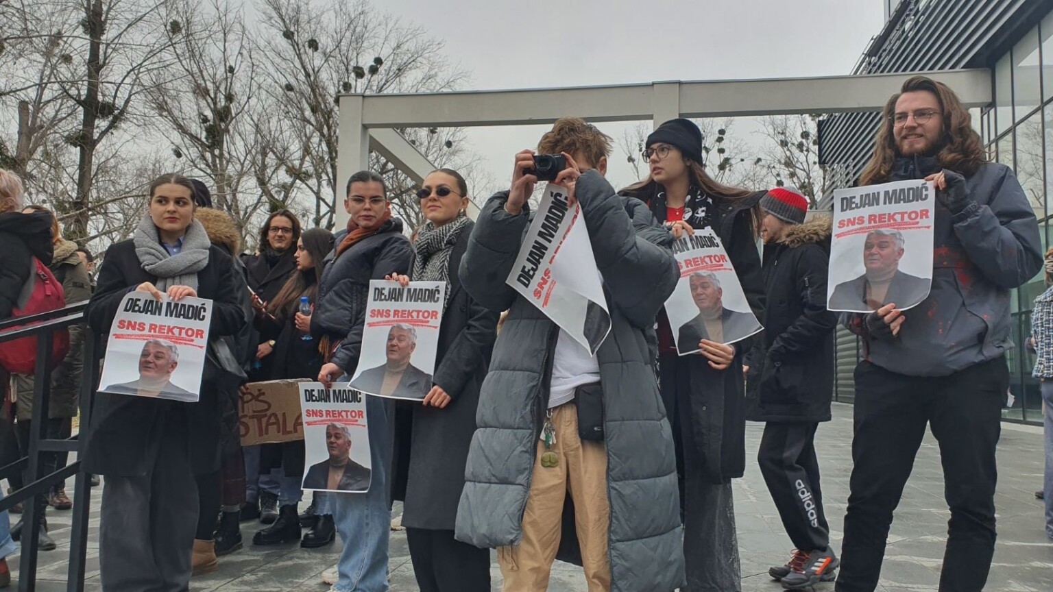 KONUS čeka da javnost zaboravi ko je Dejan Madić