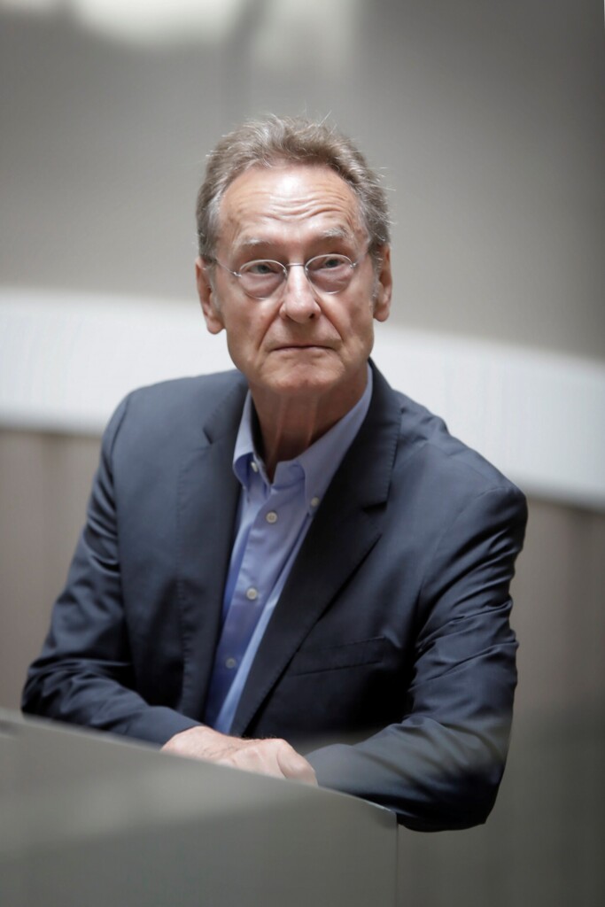 Bernhard Šlink roman Pozni život