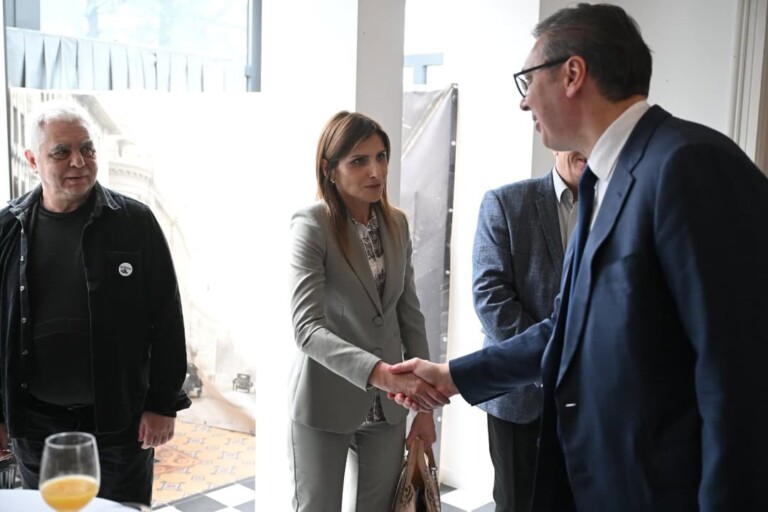 Tatjana Vukić i Nikola Tabaković u povlašćenom poslu sa bankama