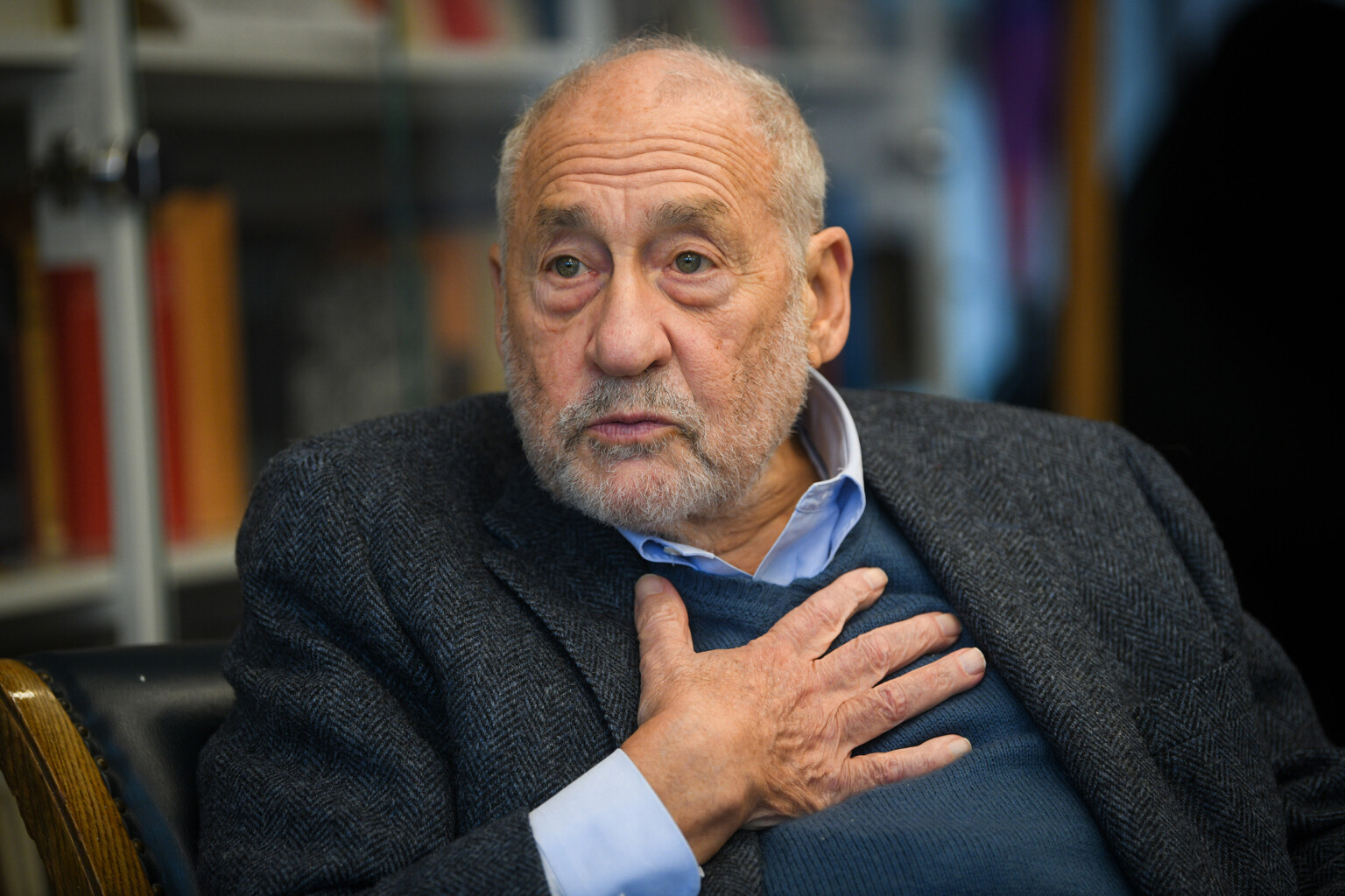 Džozef Stiglic: Opasno je imati vođu bez ikakve kontrole